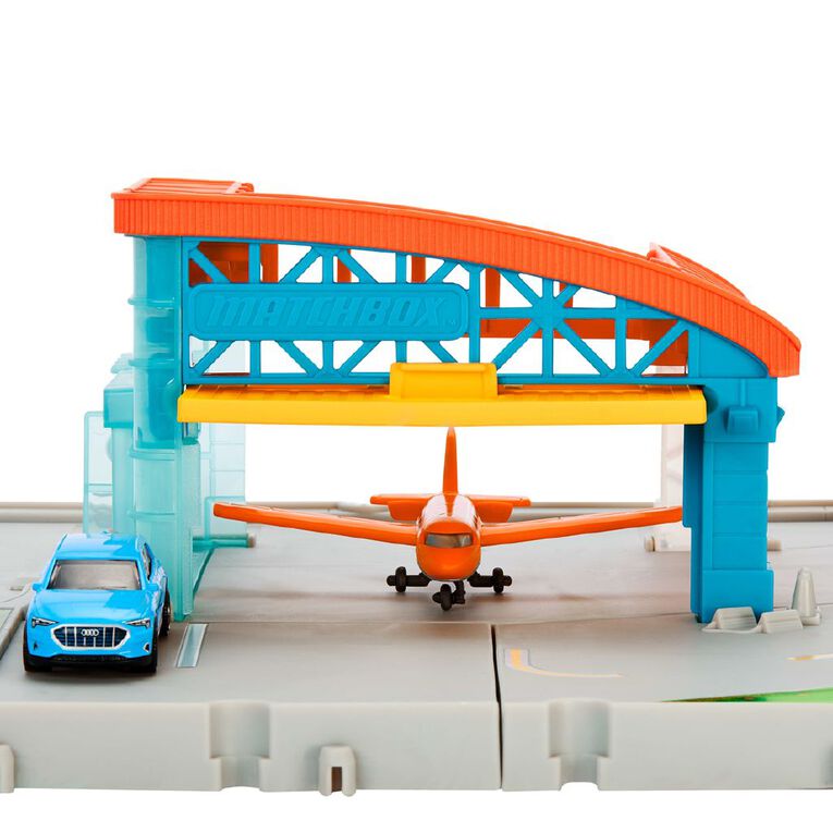 Matchbox Airport Playset | The Warehouse