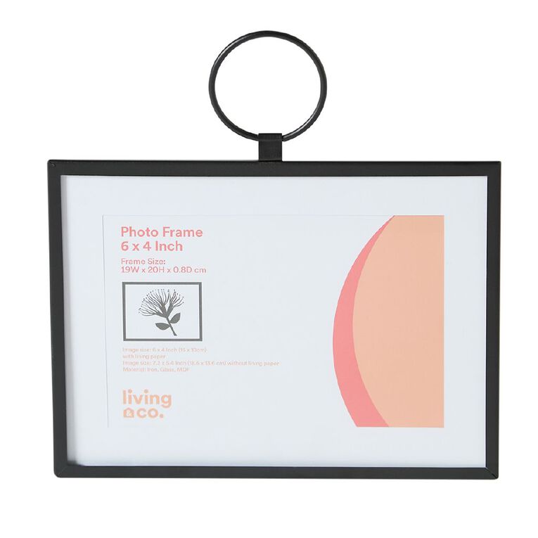 Living & Co Metal Hoop Hanging Frame 6in x 4in Black | The Warehouse