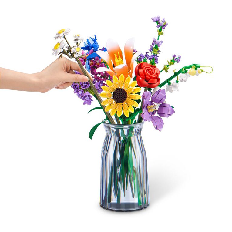 Zuru Max Garden Long Flowers Series 1 | The Warehouse