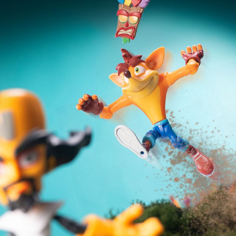 Crash Bandicoot Smash Box 2.5 inch Assorted Assorted | The Warehouse