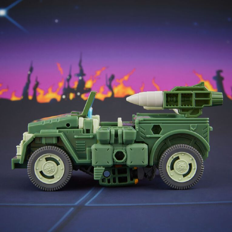Transformers Generations Studio Series Anniversary Deluxe Hound | The ...