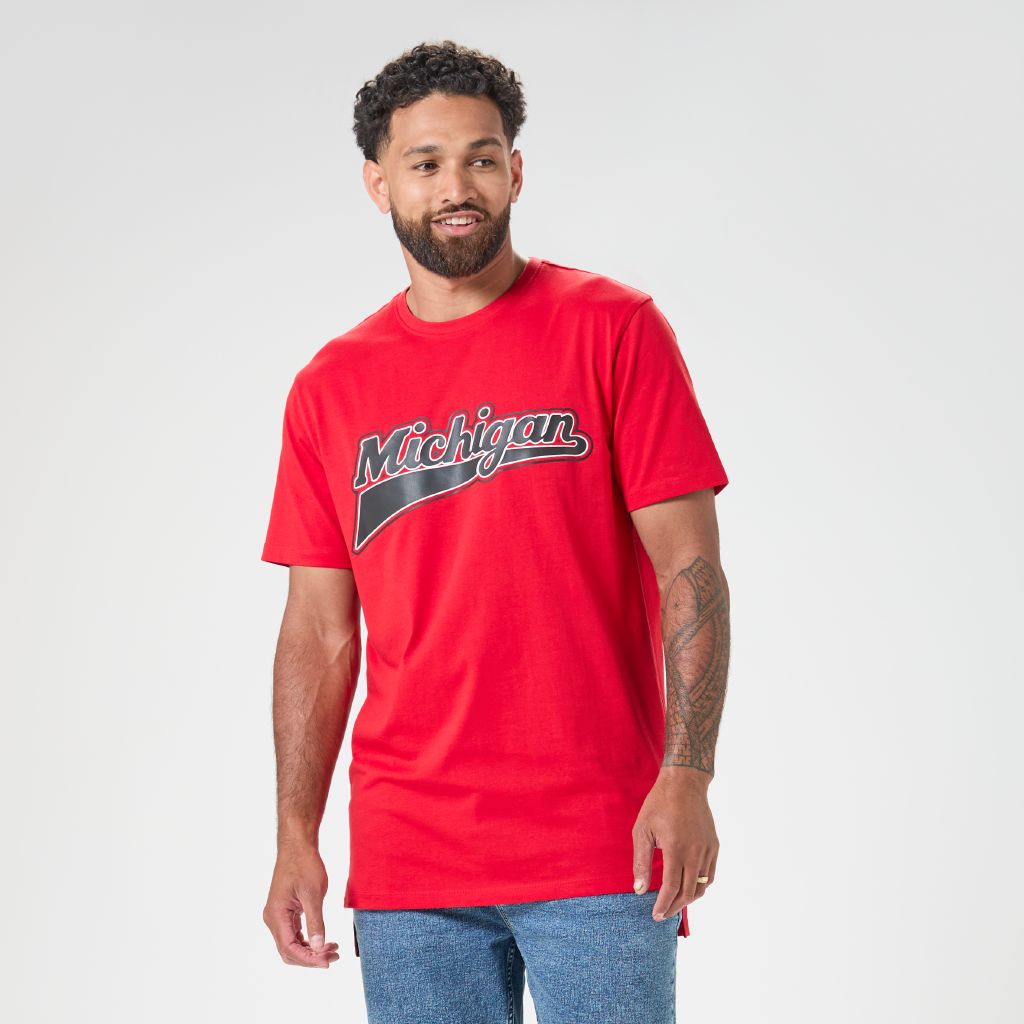 Garage Men's Step Hem Printed Tee Red Mid | The Warehouse
